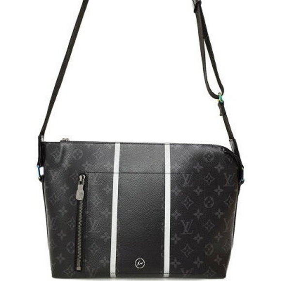 Louis Vuitton | Bags | Louis Vuitton Eclipse Black Flash Apollo ...